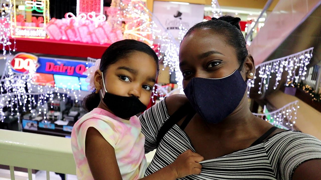 LONG CIRCULAR MALL DEOCRATIONS TRINIDAD |VLOGMAS IN TRINIDAD DAY 21 ...