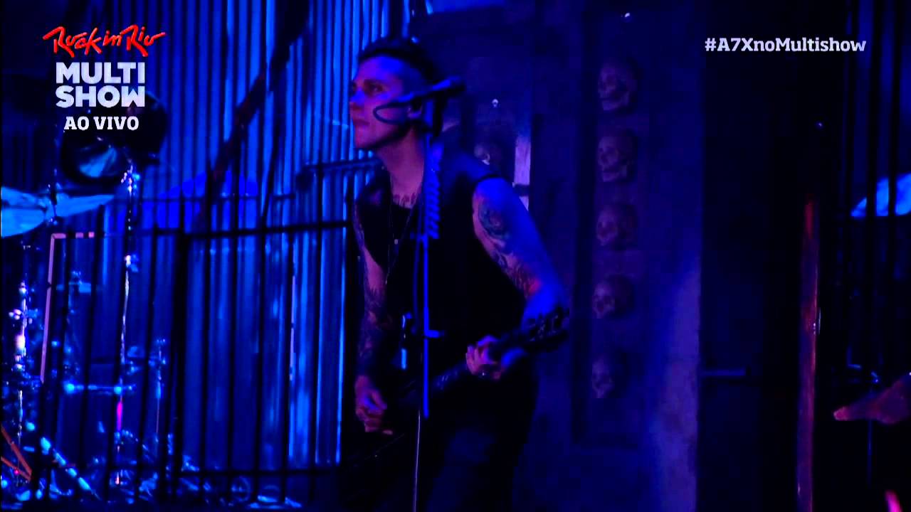 Fiction - Rock In Rio 2013 (HD) - YouTube