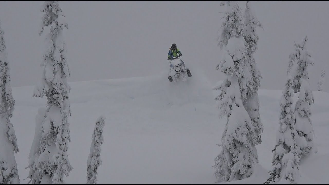 Send It! Snowmobile Drops, Jumps, Wheelies and Carves | Hunters Range ...