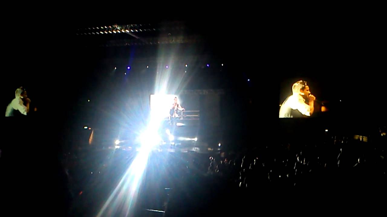 Jeff Timmons (of 98 Degrees) - Invisible Man [LIVE] - YouTube