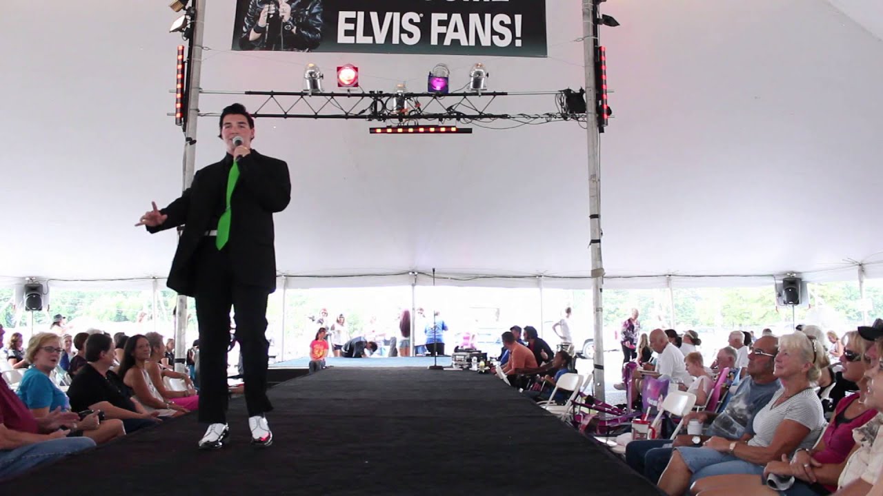 Jeffrey Krick sings 'Wear My Ring Around Your Neck' Elvis Week 2015 ...