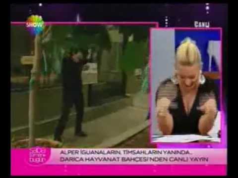 Saba Tümerin Kendini Kaybetti An !