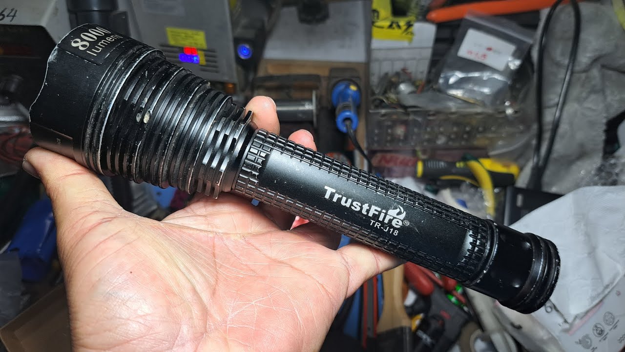 ไฟฉาย TrustFire TR-J18 - YouTube