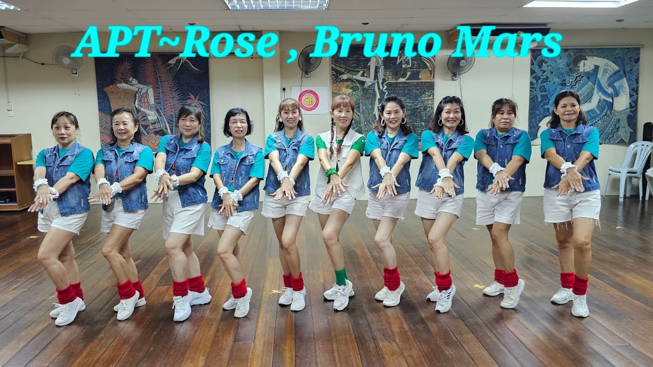 APT By Rose , Bruno Mars~Zumba Dance~舞蹈来自网络视频整编 - YouTube