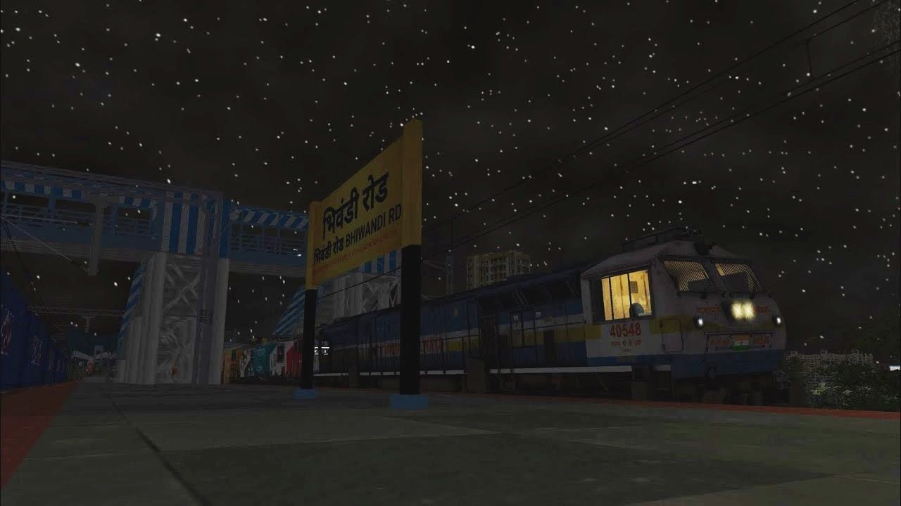 arrival and departure II Okha Ernakulam Express II - YouTube