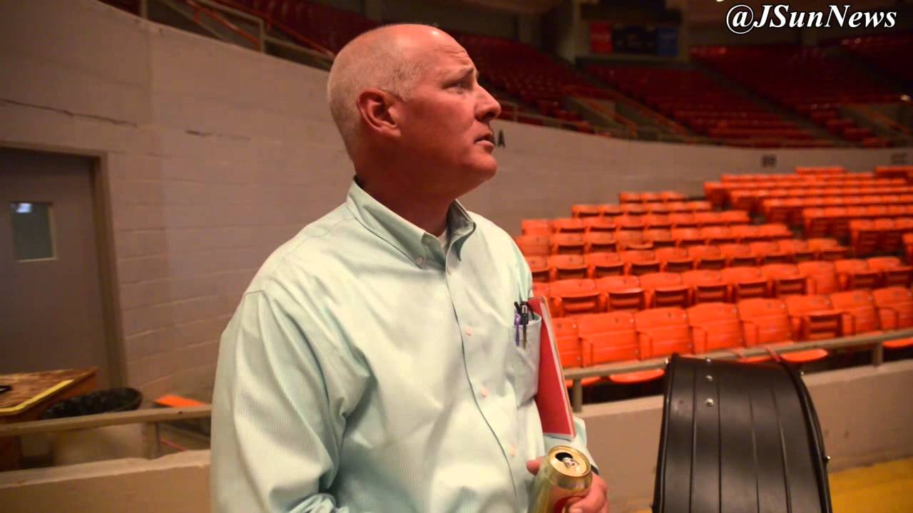 VIDEO: Oman Arena continues to serve the Jackson community - YouTube