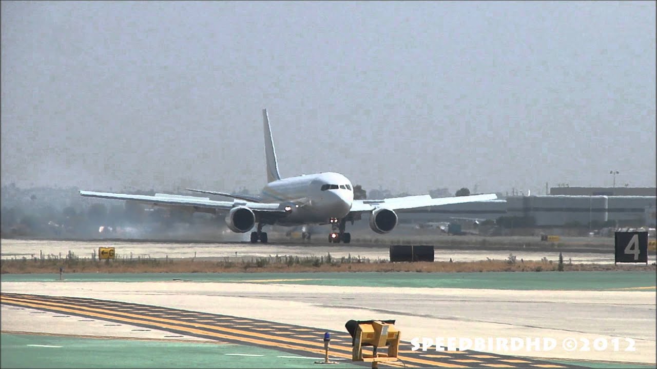 Comlux Boeing 767-2DX(ER) [P4-CLA] Landing in Los Angeles - YouTube