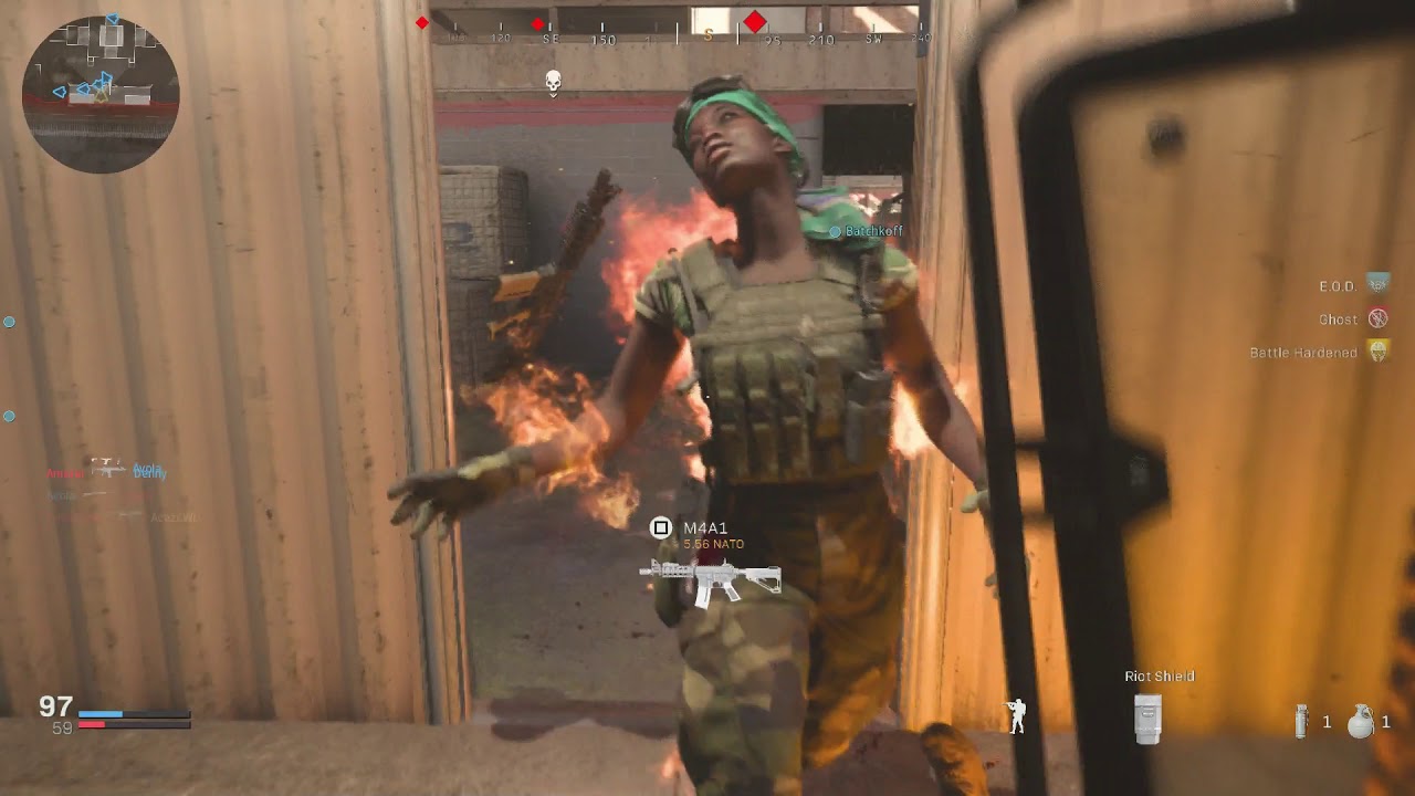 Modern Warfare - RIOT SHIELD GAMEPLAY & REVIEW! - YouTube