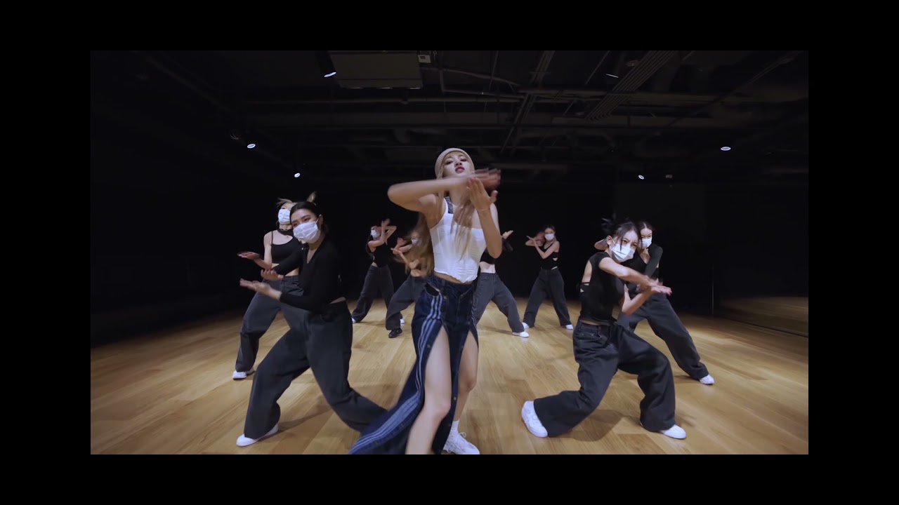 Lisa Dance practice - YouTube