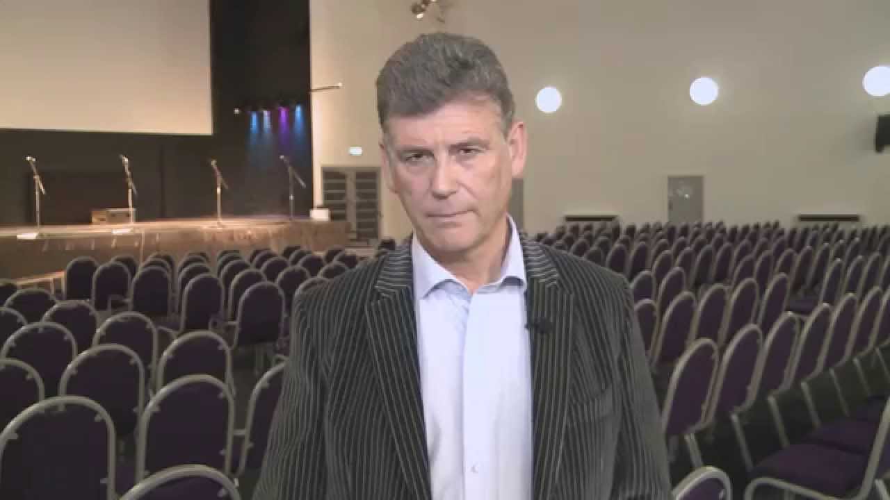 Dr Stephen Curran - YouTube