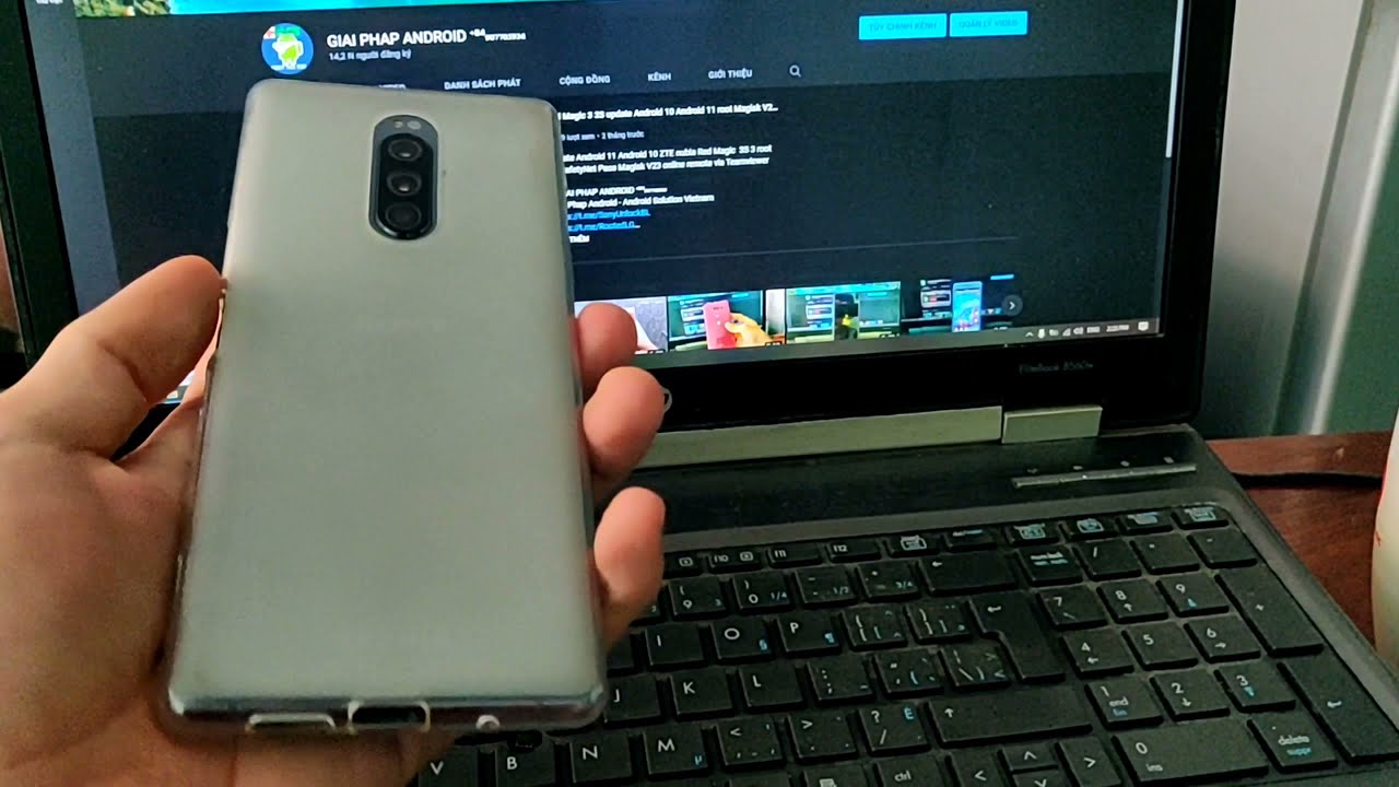 fix Sony Xperia 1 5 10 mark I II III IV Your Device is corrupted and ...