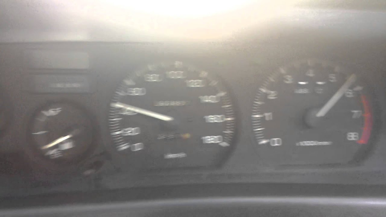 EE90 Sprinter 4e-fte разгон - YouTube