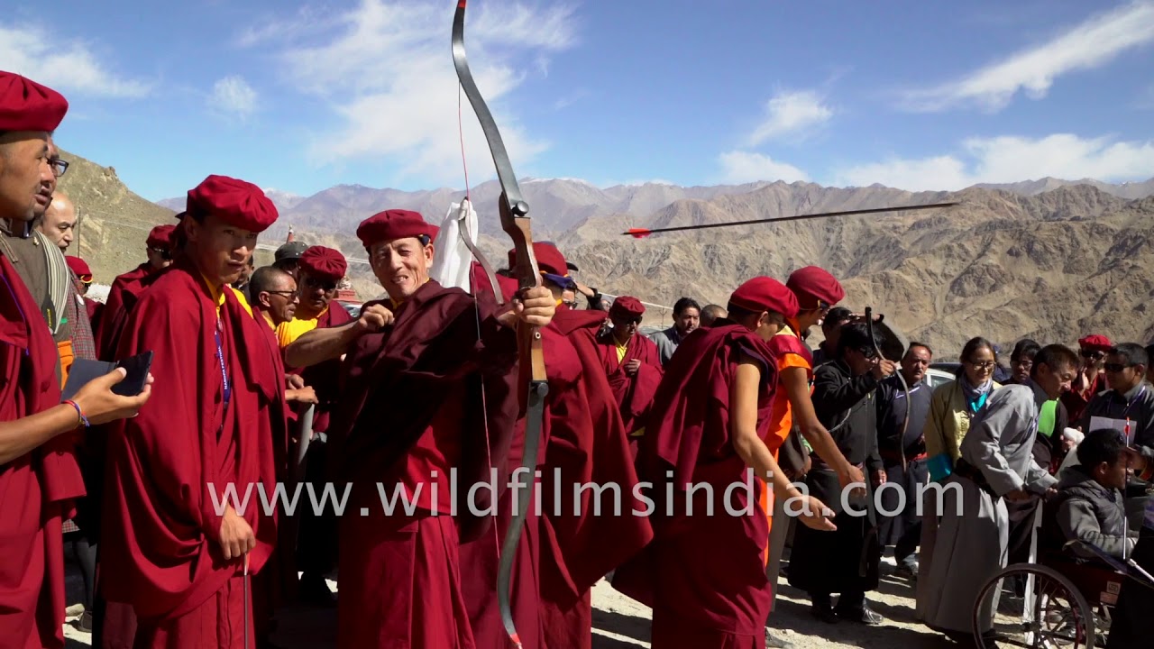 Monks with weapons | Annual Naropa archery competition in Hemis village ...