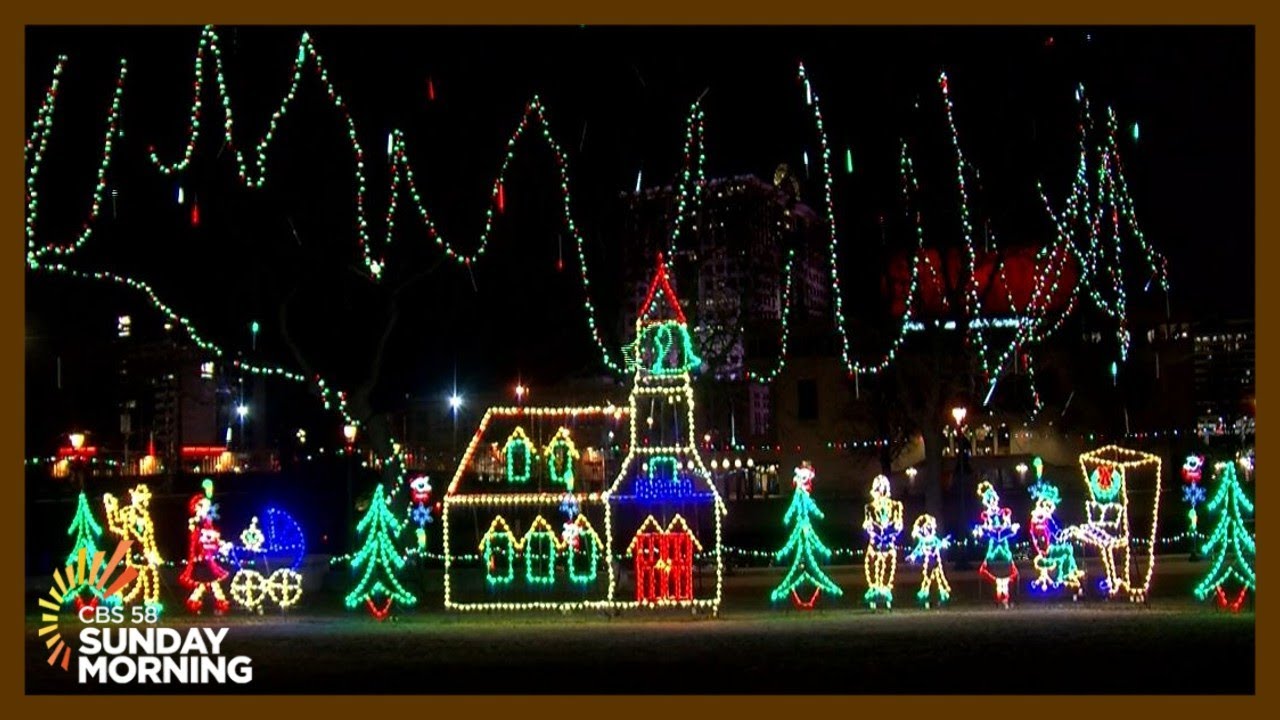 Moment in Wisconsin: Milwaukee Holiday Lights Festival - YouTube