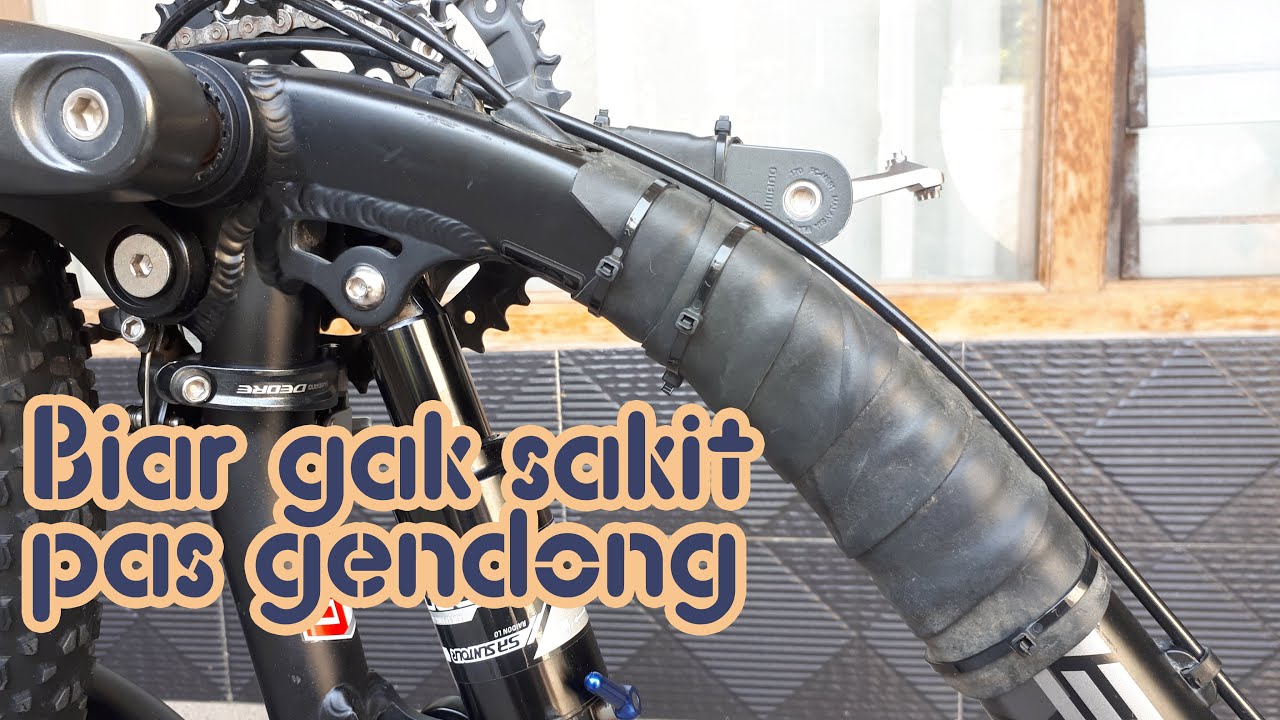 Pasang Pelindung Frame Sepeda Sekaligus Bantalan Porter - YouTube
