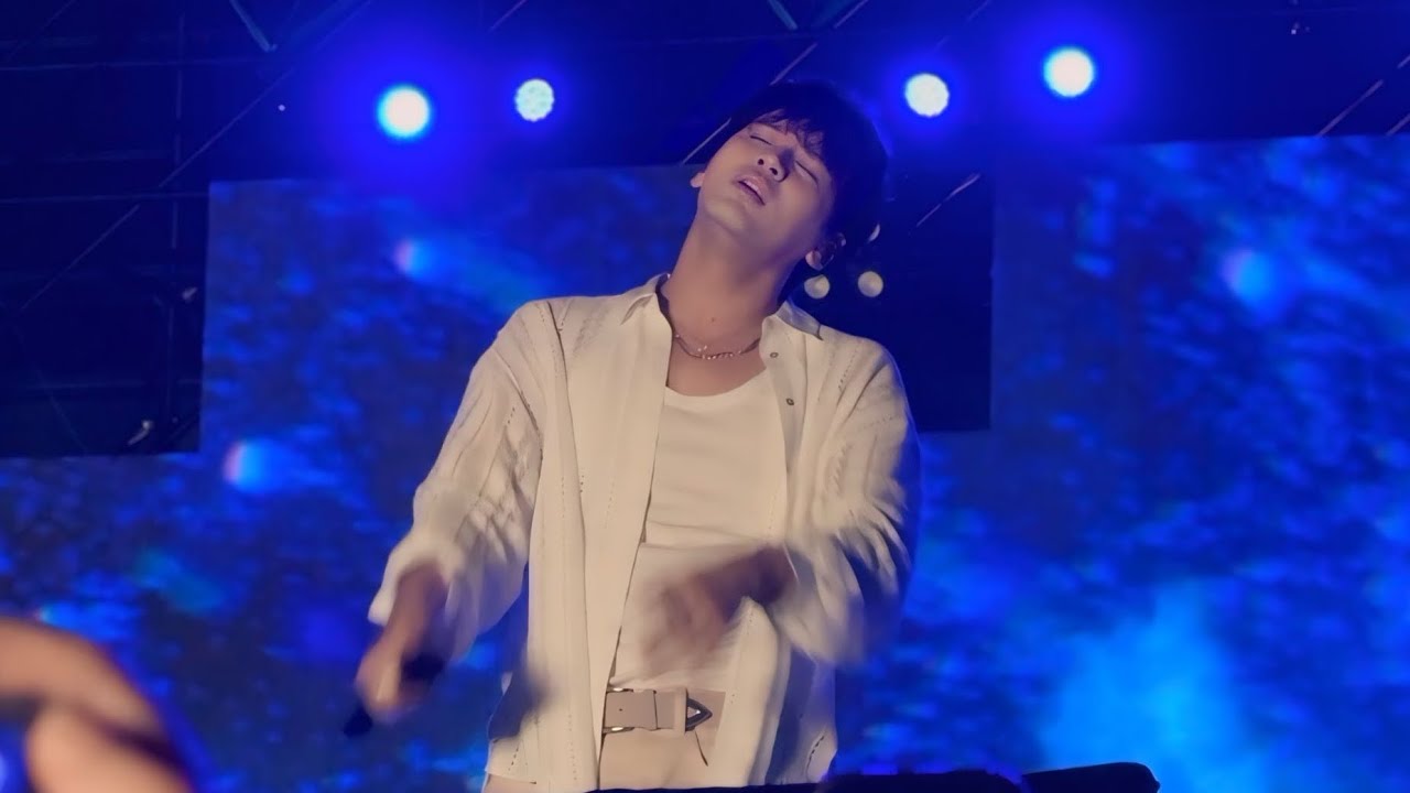 陳零九 [請你別愛我] 240630《TheNextwave XX24 沙灘音樂節》 Fancam - YouTube