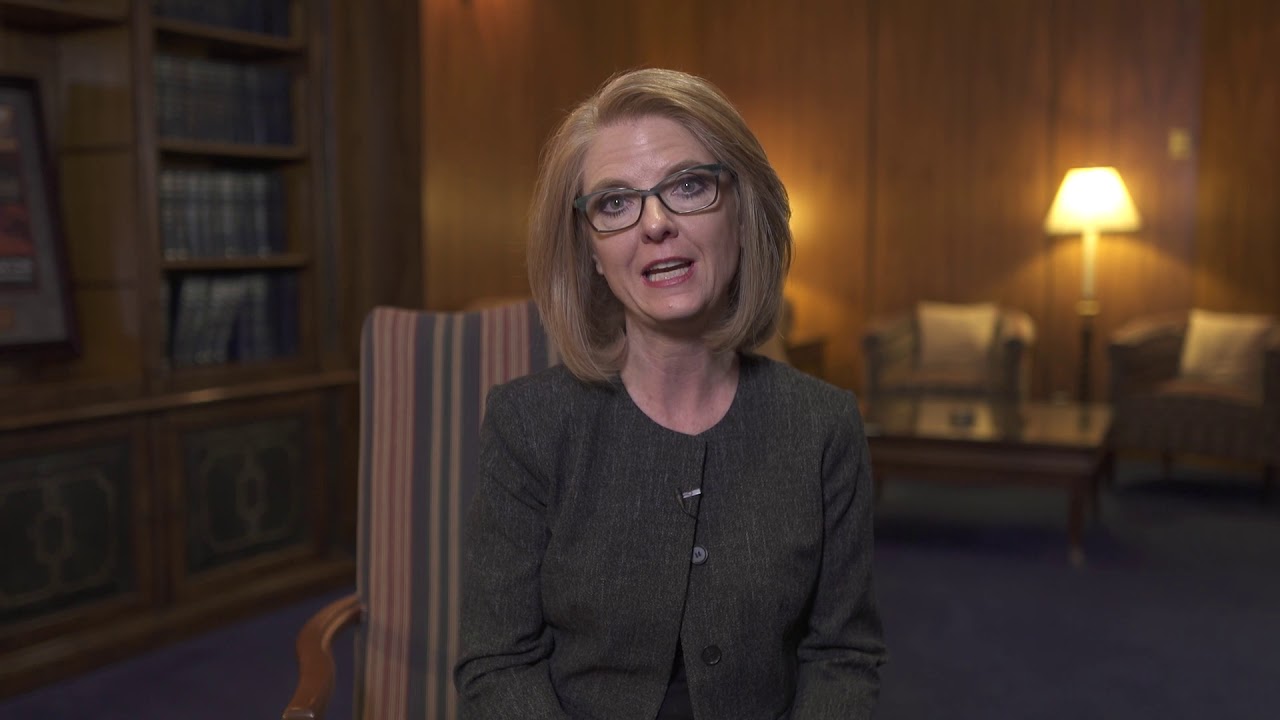 Senator Carter, 2019 Heath IT Leader of the Year - YouTube