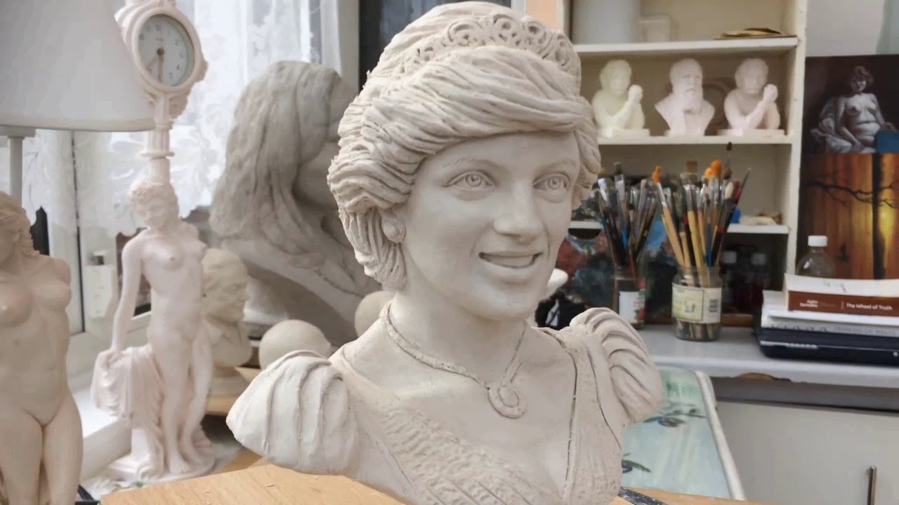 Finishing my Princess Diana sculpture... - YouTube