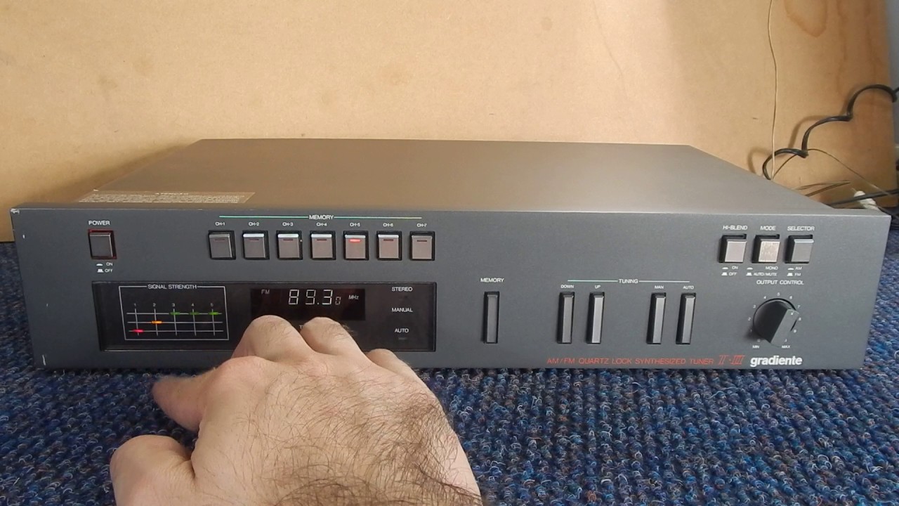 Gradiente Esotech stereo tuner T2 . [demostração] - YouTube