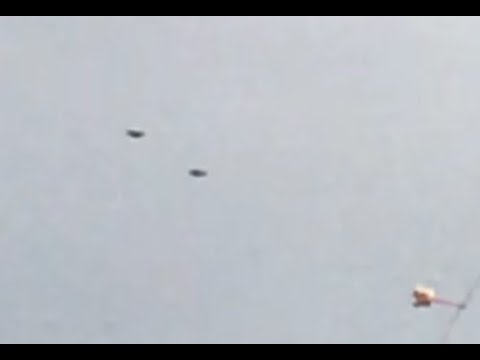 Two Unknown Objects Caught on Video over Nevada - YouTube