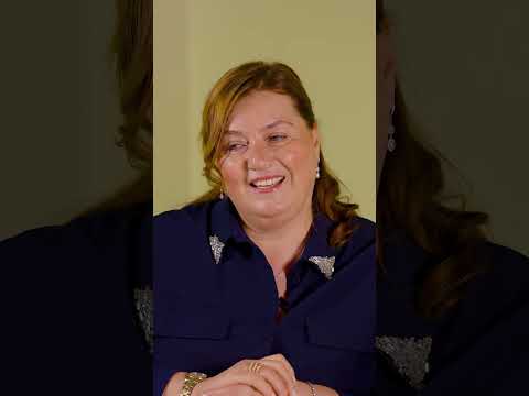 Annem ile Bridgerton izlerken...