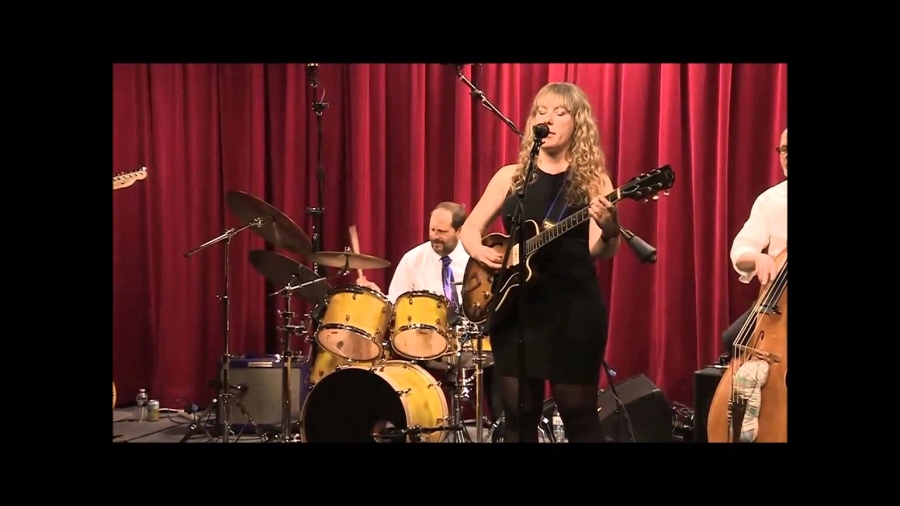 Melissa Ruth & The Likely Stories "Drive in the Rain" - YouTube