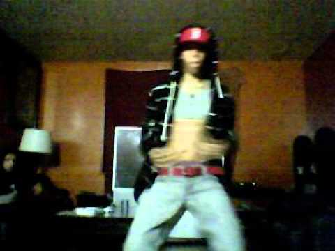 Stud dancing to Usher-Seduction - YouTube