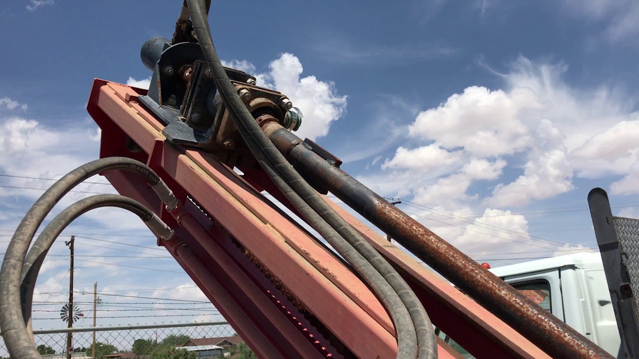 2013 Hydra-Fab Well Drilling Trailer Rig - YouTube