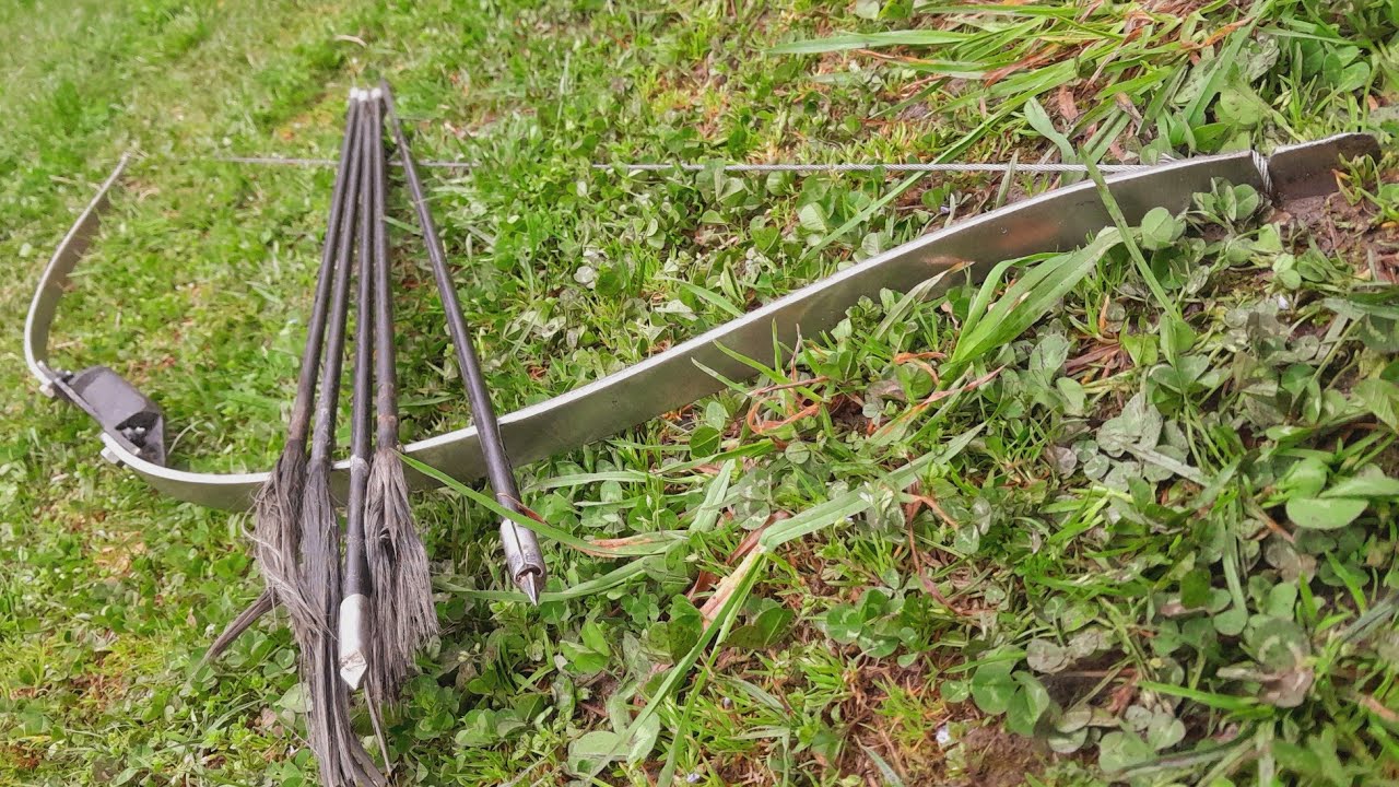 Making a Bow from leaf spring (из рессоры) - YouTube