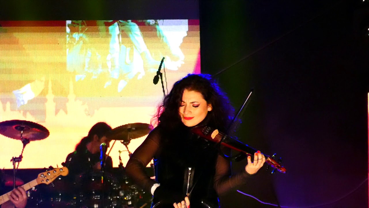 Phoenix - solo Lavinia Sateanu (live la Rock for Revolution) - YouTube