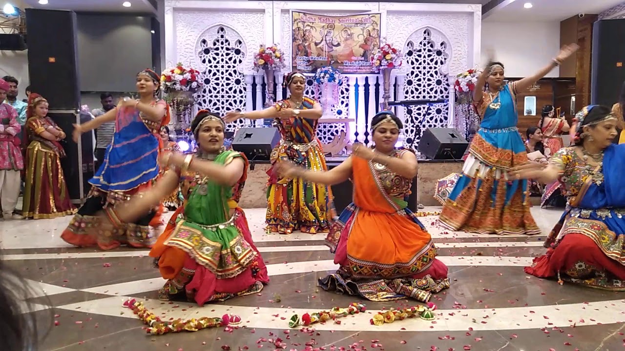 Dandiya raas - YouTube