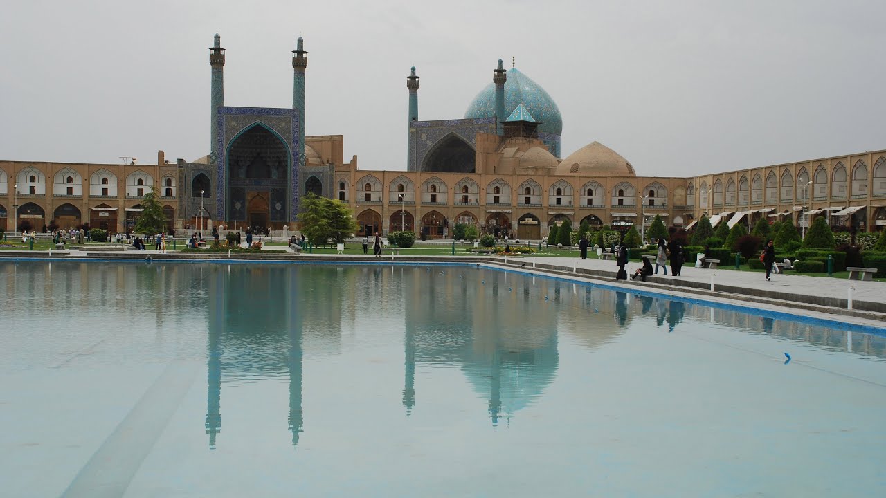Iran - Isfahan - Maidan, Shah Square - YouTube
