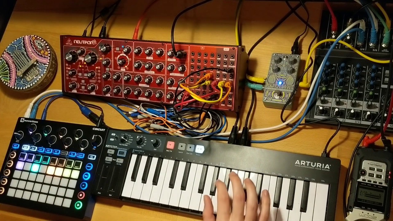 #Jamuary2020 Day 7 - Dawless Jam with Neutron and Circuit - YouTube