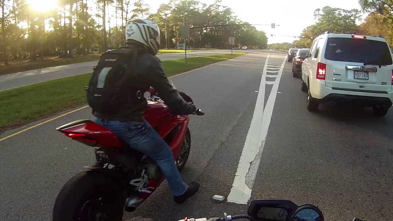 Some very very small, pitiful wheelies, courtesy of Italia. - YouTube