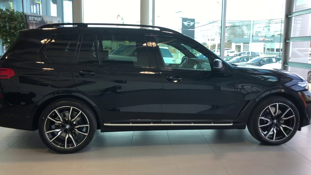 BMW X7 50i Walk Around - YouTube