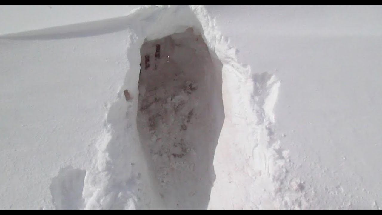 How to Build a Snow Cave - YouTube