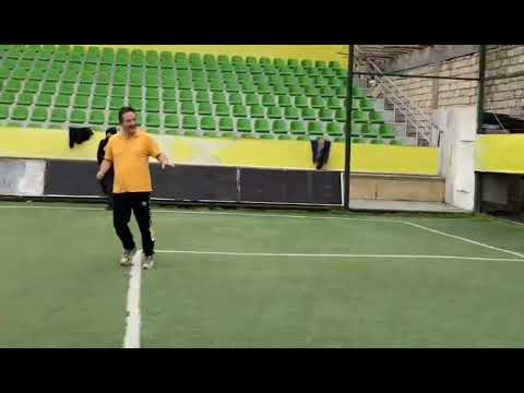 Futbolun riyazi nəzəriyyəsi...Dünya da yumru, top da yumru...İkinci və Üçüncü kurslar qarşı- qarşıya