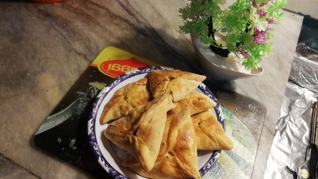 Triangle Chicken Pockets - YouTube