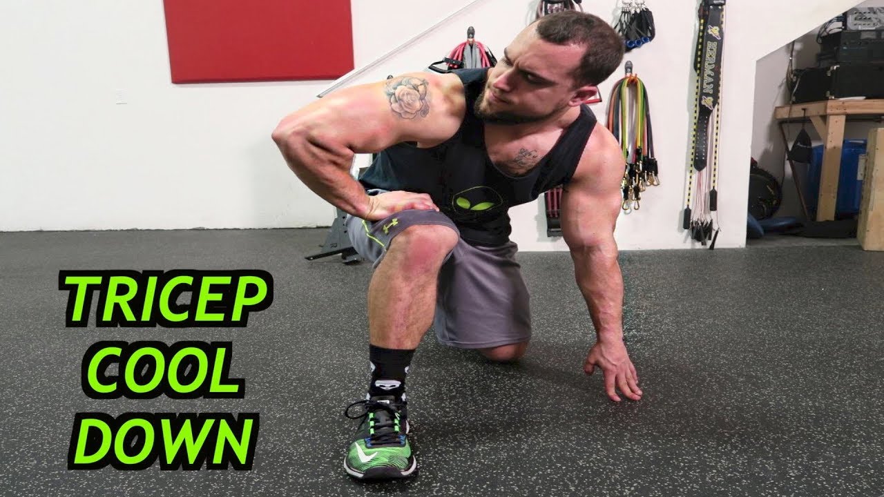 5 Minute Tricep Static Stretching Routine | Cool Down - YouTube
