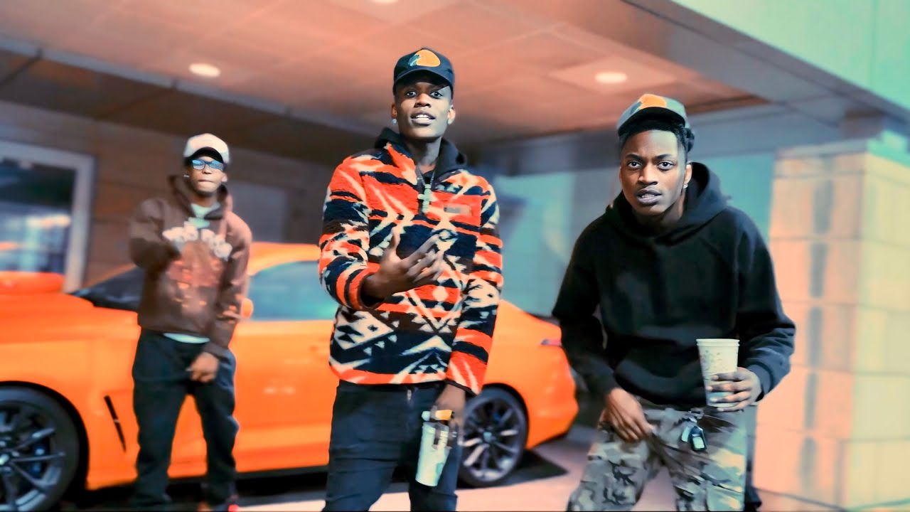 BIG Pierre X Izzy Banks - Dlow Flow ( Official Music Video) - YouTube