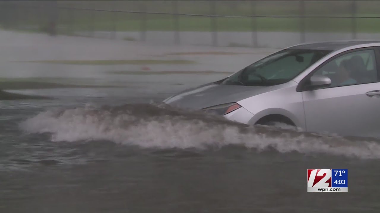SEVERE WEATHER ALERT: Flash flooding in parts of RI, MA - YouTube