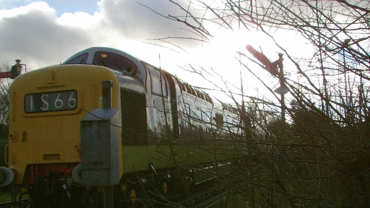 East Lancashire Railway 11.1.2014 - Class 40 & 55 Gordon Highlander ...
