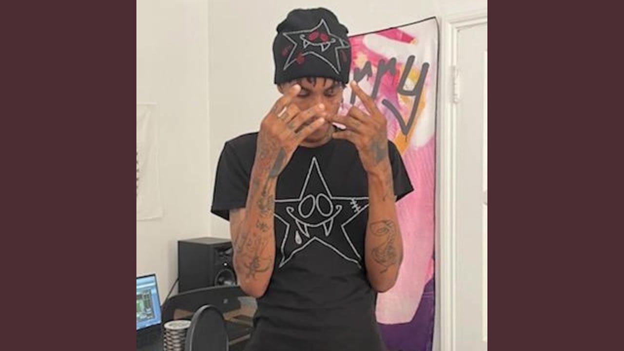 Bloody mary (blood tears money rag) - YouTube