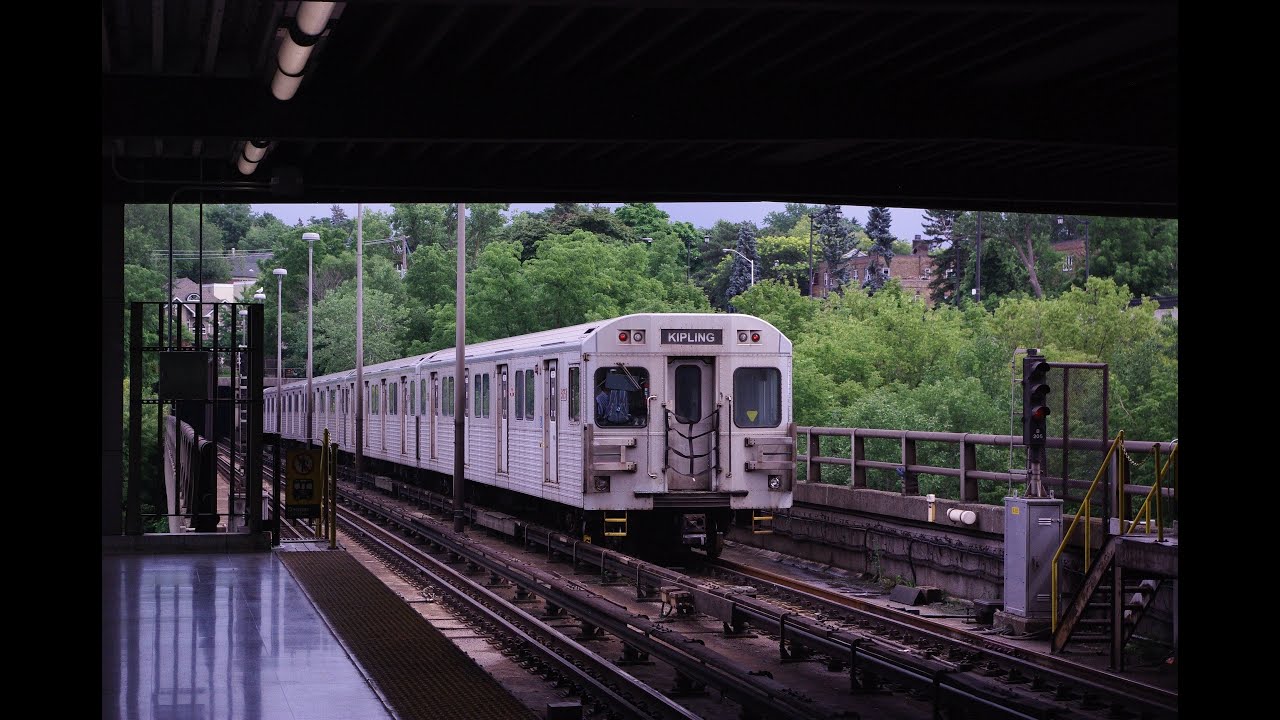 TTC Railfanning at Old Mill and Victoria Park - YouTube