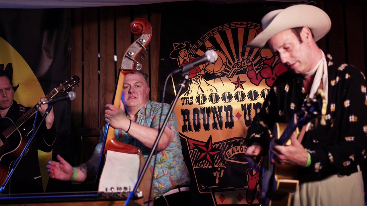 Rusti Steel and The Startones at The Rockin' Round Up #1 - YouTube