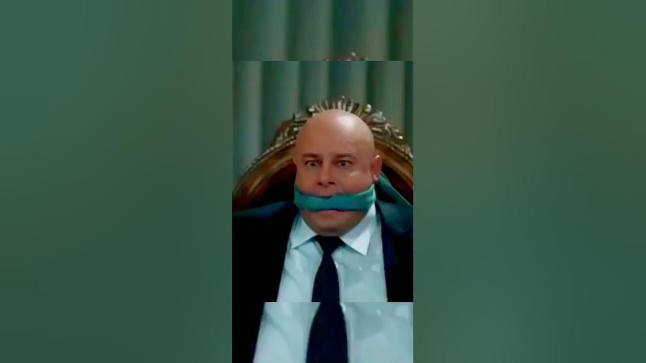 مراد علمدار يضرب عابد جاهد مشهد رائع من وادي الذئاب 😲 Youtube