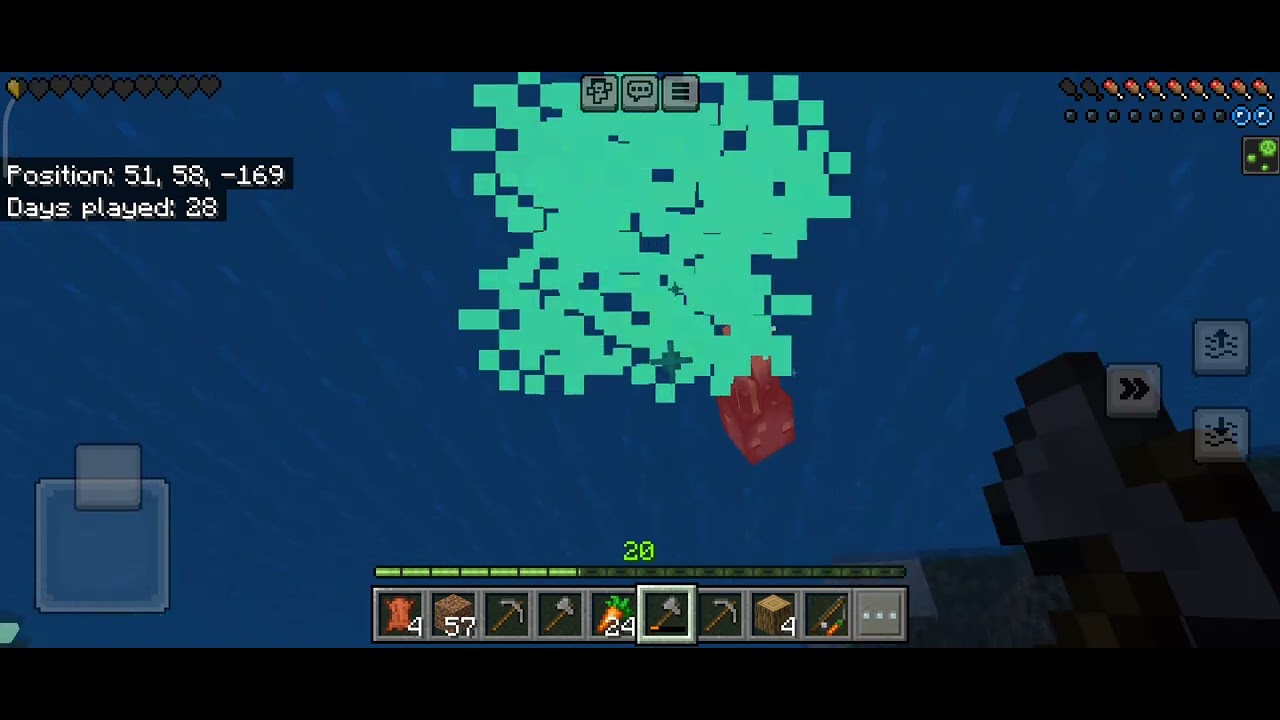 Fighting with dangerous mobs under the water in the Minecraft world ...
