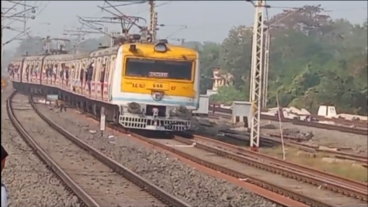 Local Trains arriving to Andul station at very right time. Watch in ...