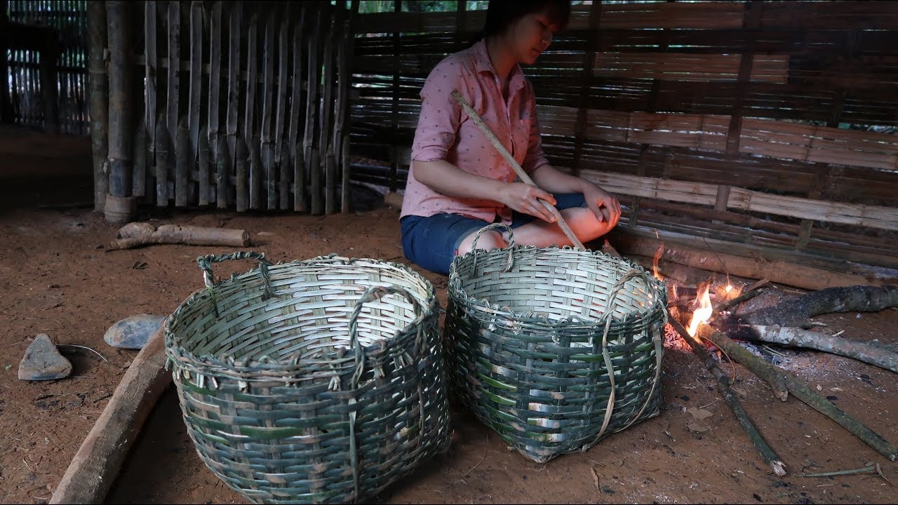 Primitive Technology: Bamboo Baskets (used for containing soil, digging ...