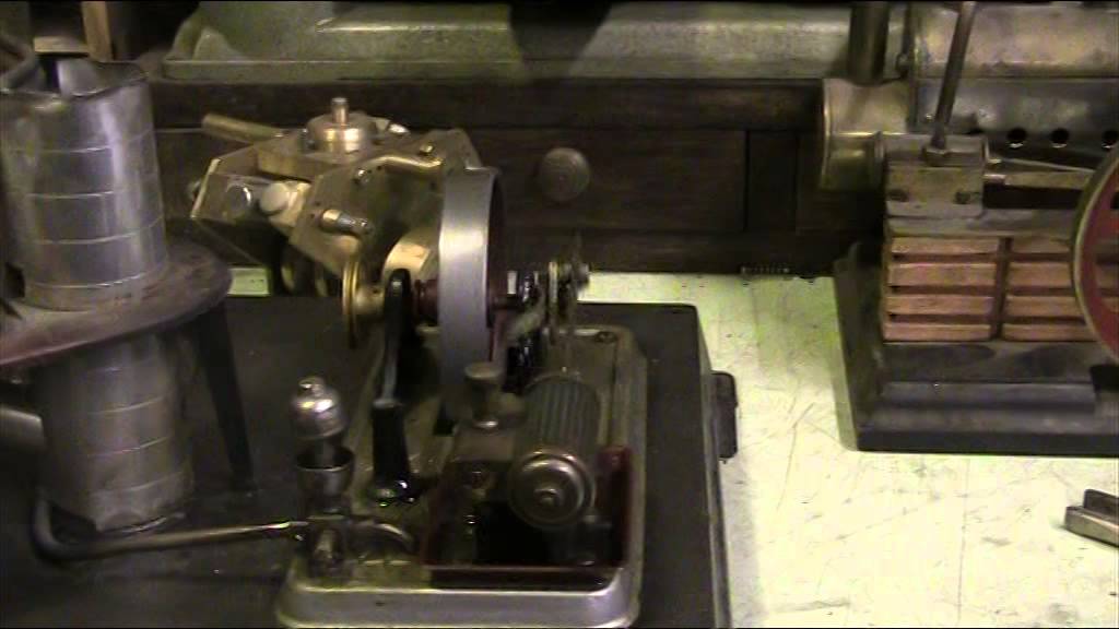 wilesco r200 atomic plant steam toy - YouTube